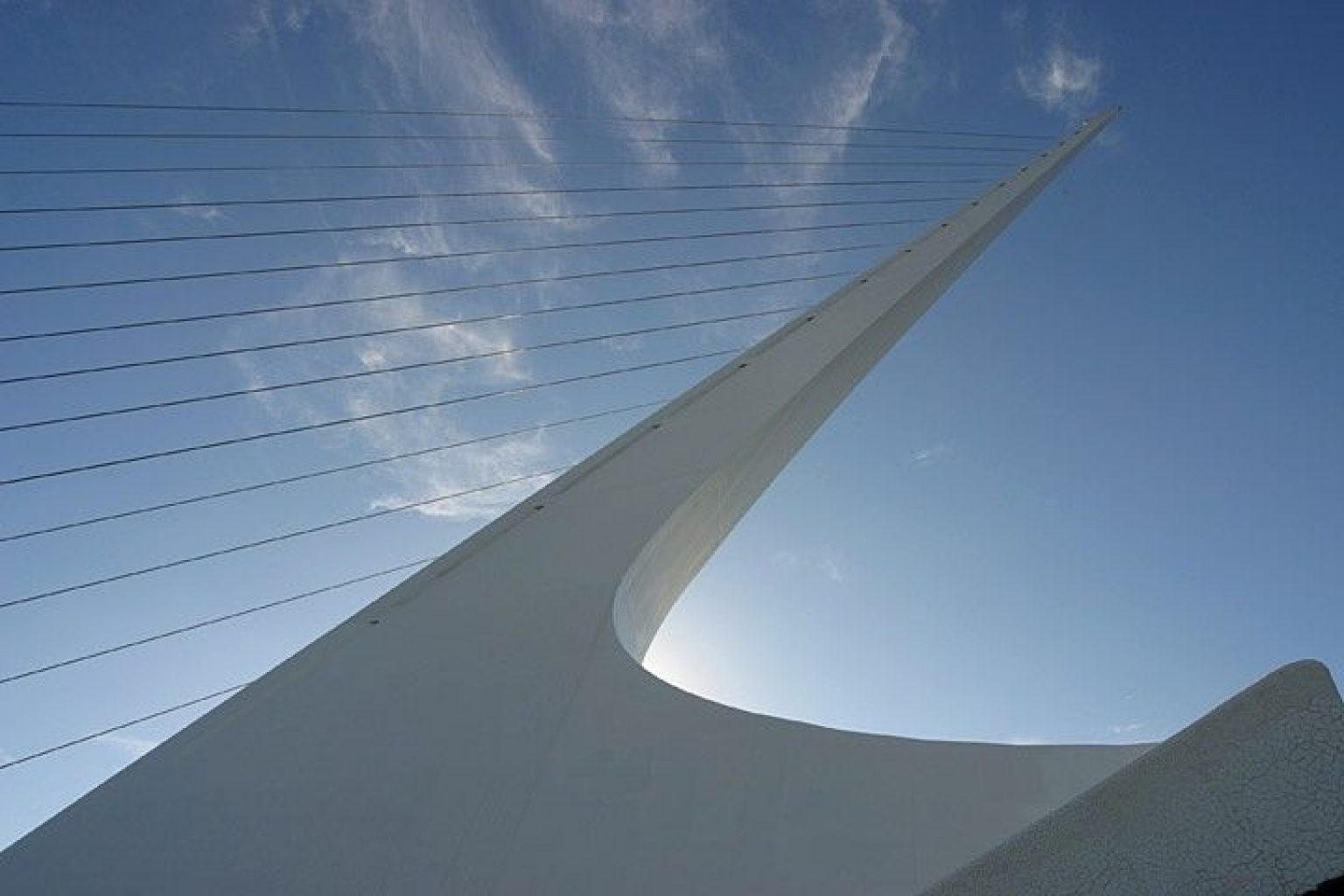 Sundial Bridge at Turtle Bay | Santiago Calatrava - Arch2O.com