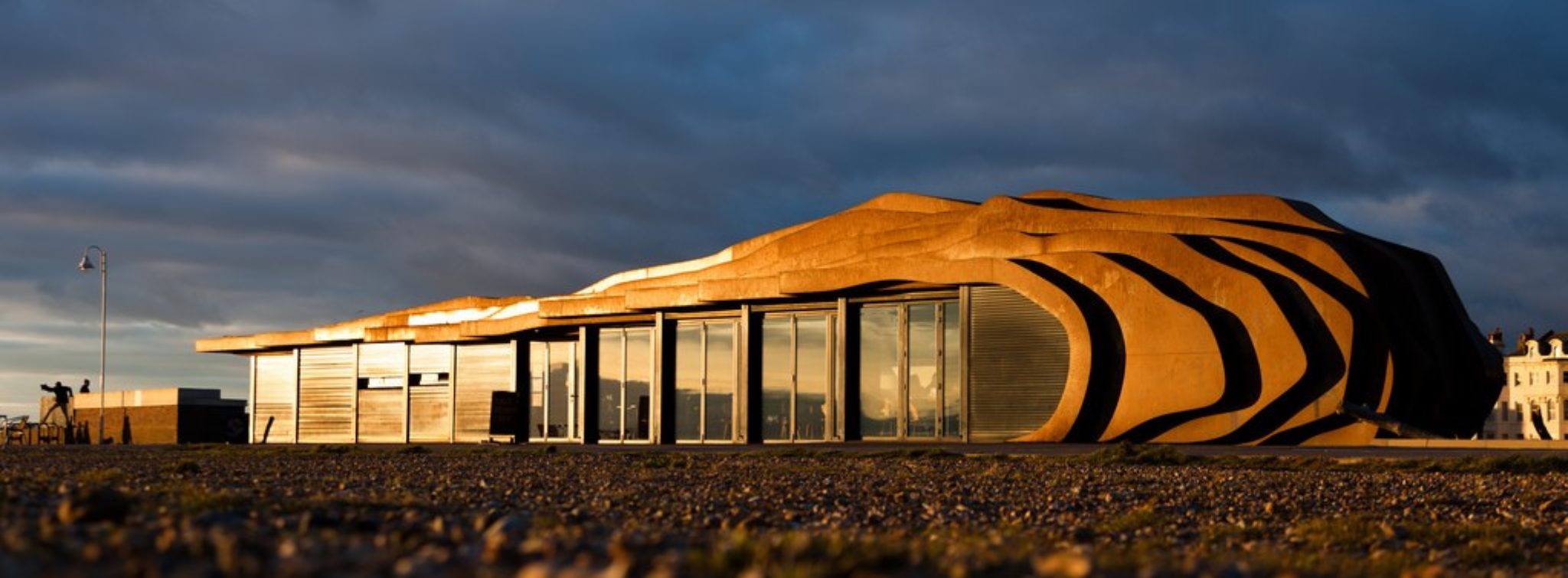 6 Astonishing Designs by Thomas Heatherwick That Will Blow Your Mind ...