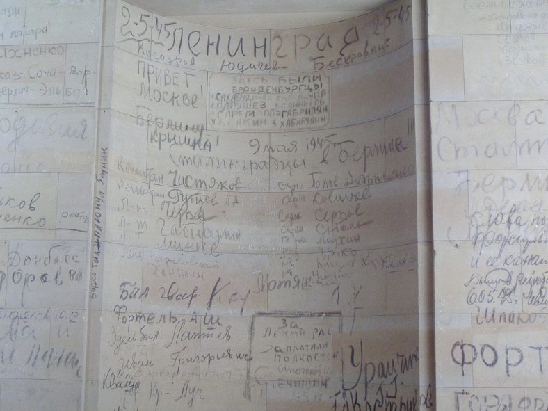 Reichstag - The German Parliament | Foster and Partners - Arch2O.com