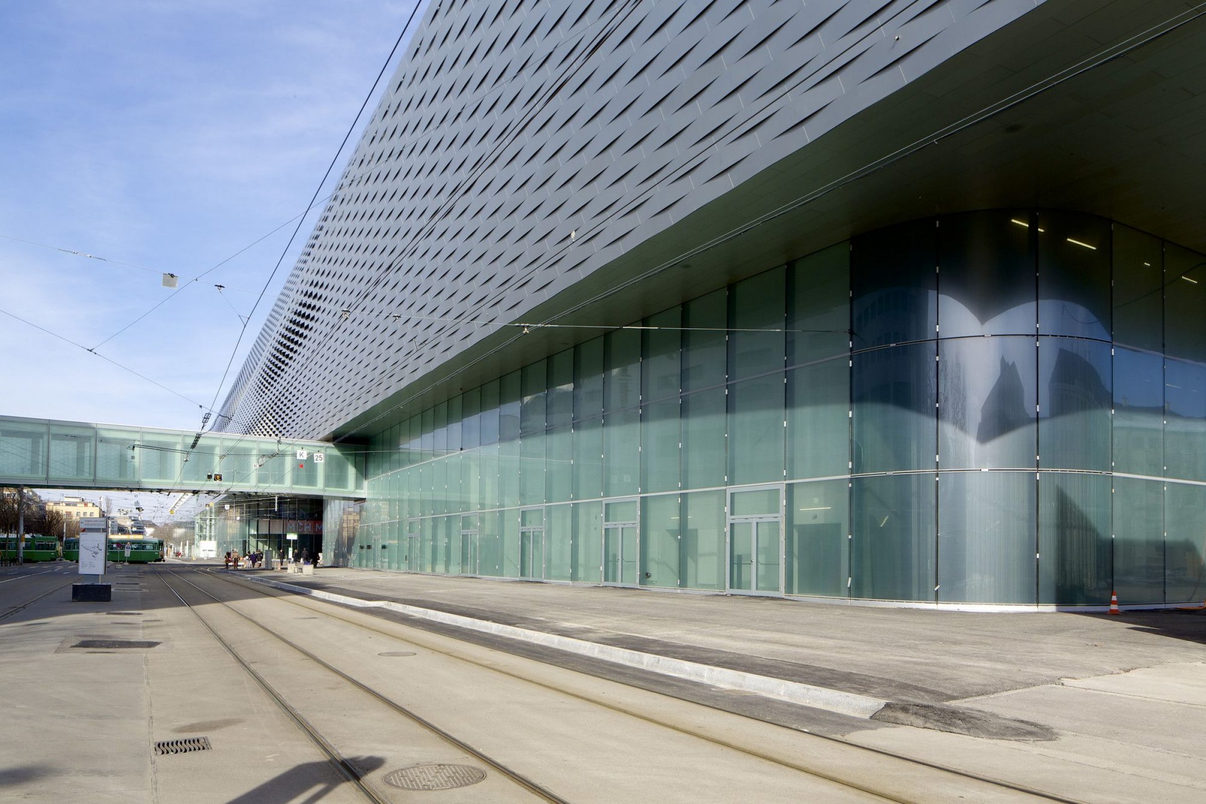 Messe Basel New Hall | Herzog & de Meuron - Arch2O.com