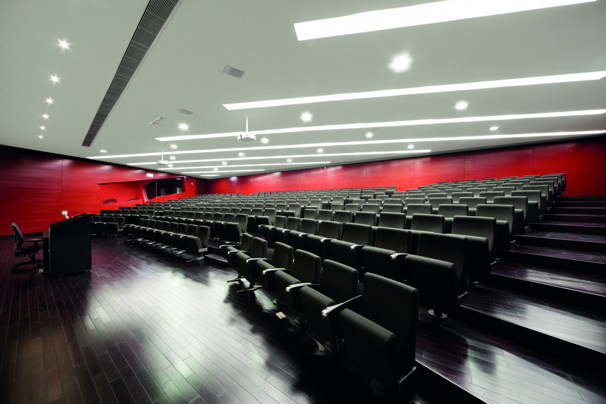 Run Run Shaw Creative Media Center | Daniel Libeskind - Arch2O.com