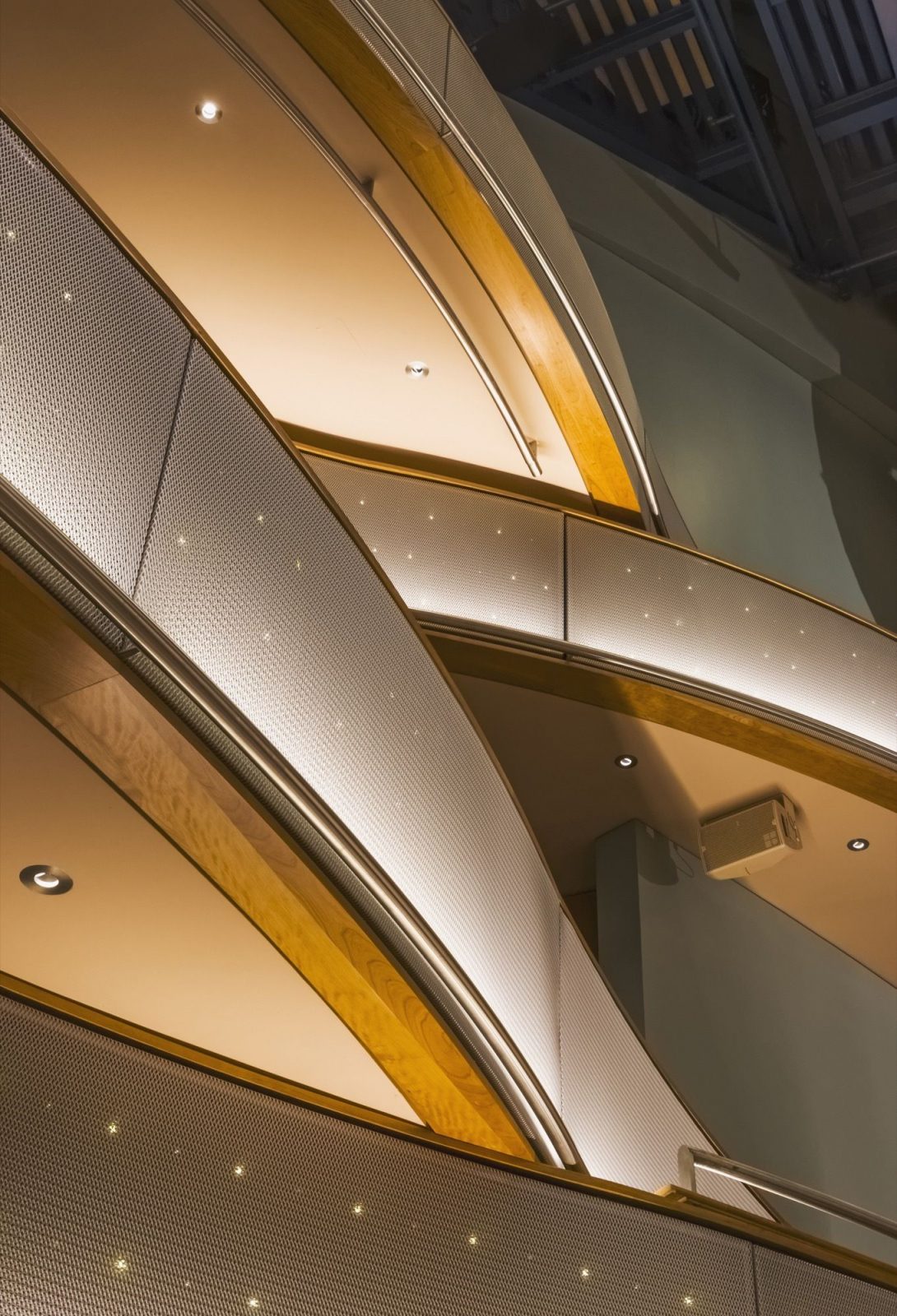 Hancher Auditorium | Pelli Clarke Pelli Architects - Arch2O.com