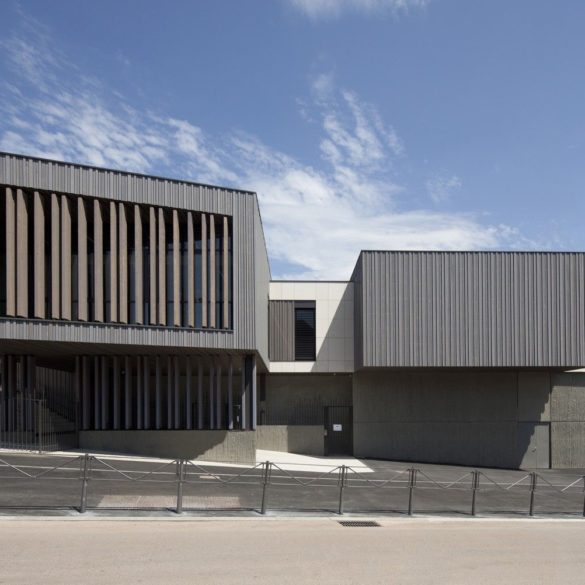Central School | Atelier Didier Dalmas Architectes Associés - Arch2O.com
