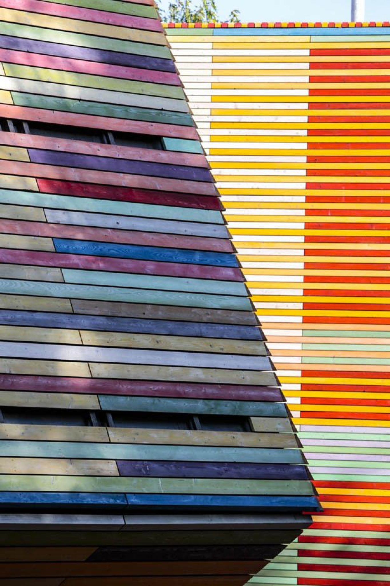 Temporary auditorium in L’Aquila | Renzo Piano Building Workshop ...