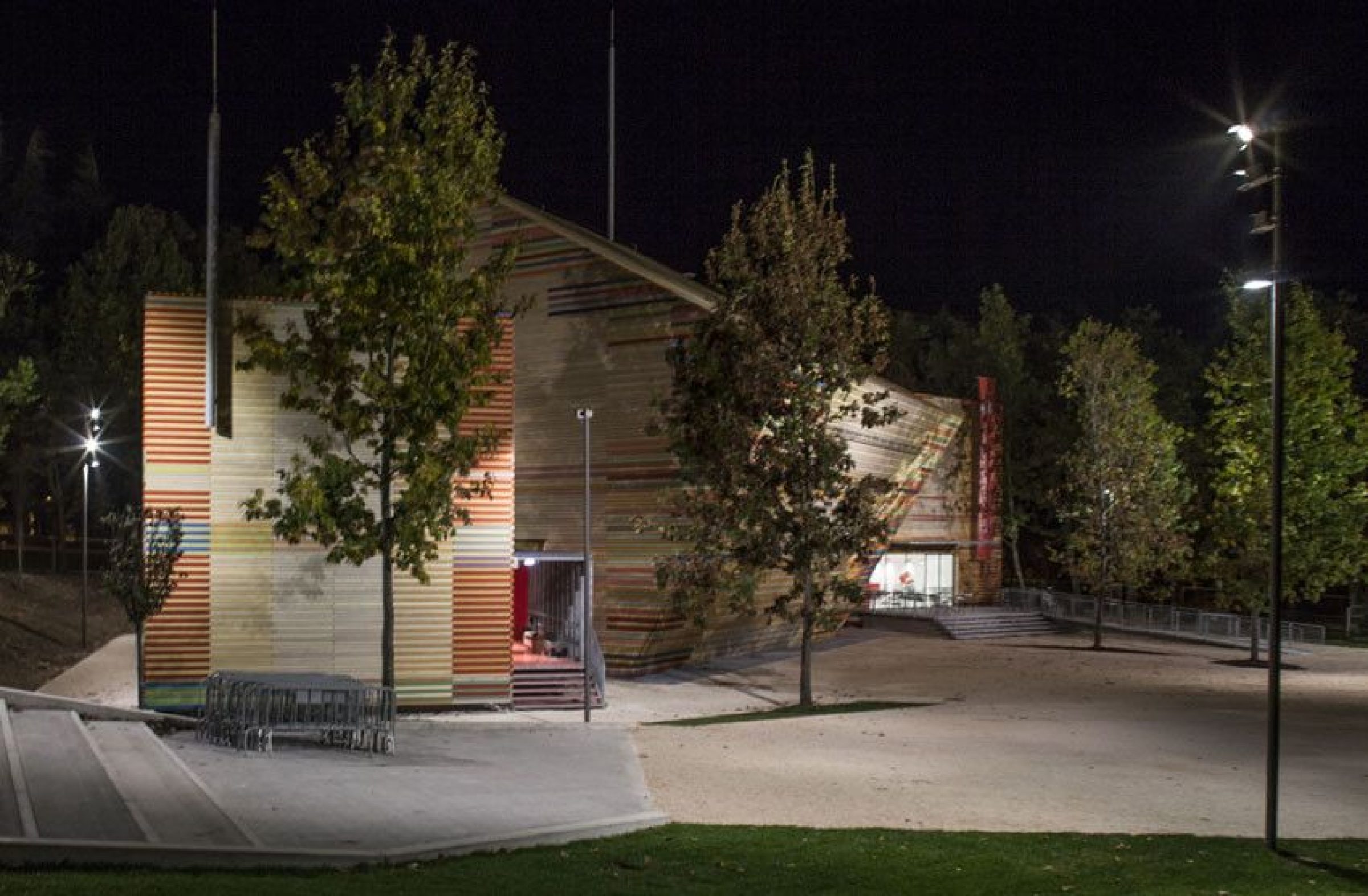 Temporary auditorium in L'Aquila | Renzo Piano Building Workshop ...