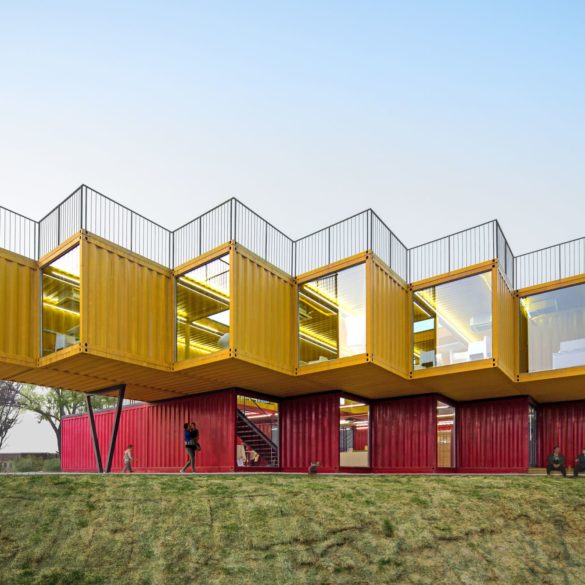 Container Stack Pavilion | People's Architecture - Arch2O.com
