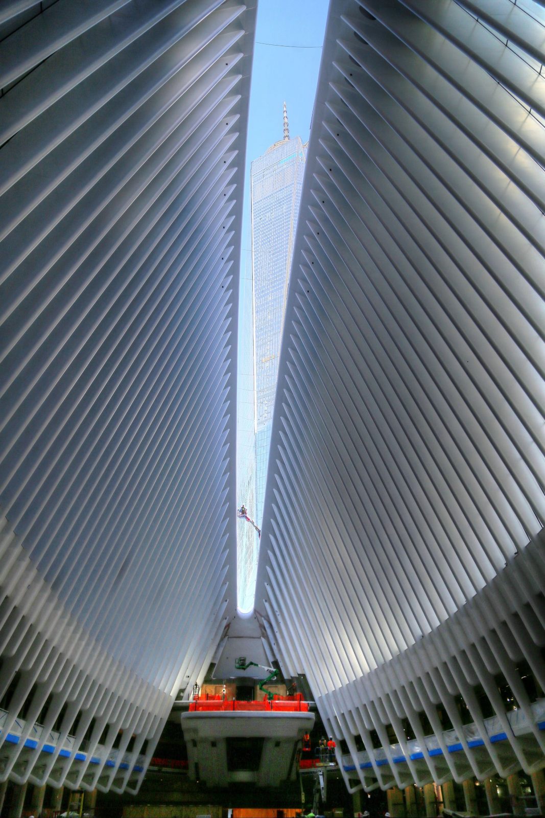 'Oculus NYC' World Trade Center Transportation Hub | Santiago Calatrava ...