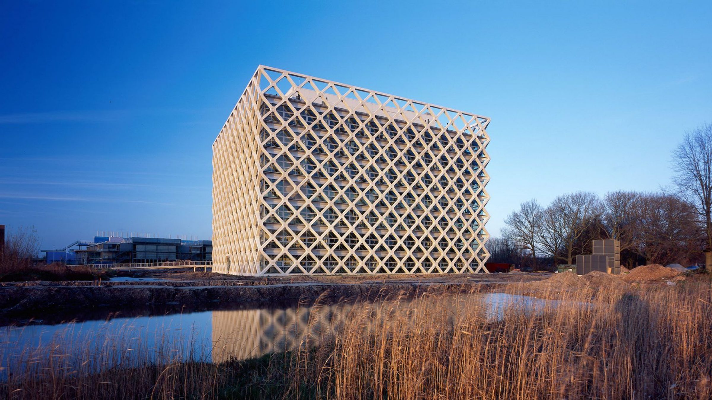 Wageningen University and Research Centre, Atlas Building | Vinoly ...
