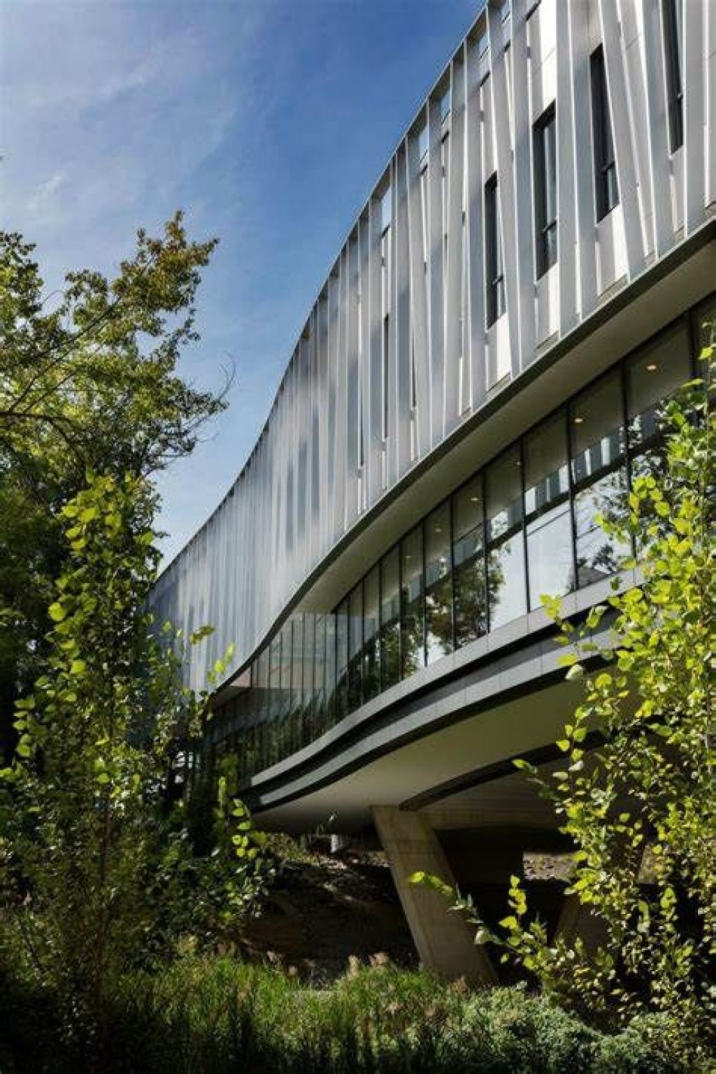 Bridge for Laboratory Sciences, Vassar College, Integrated Science ...