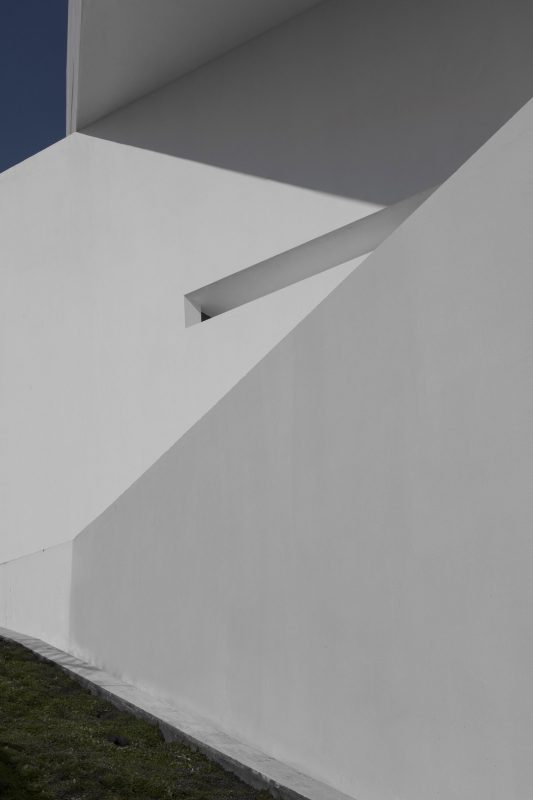 Mosha House | New Wave Architecture - Arch2O.com