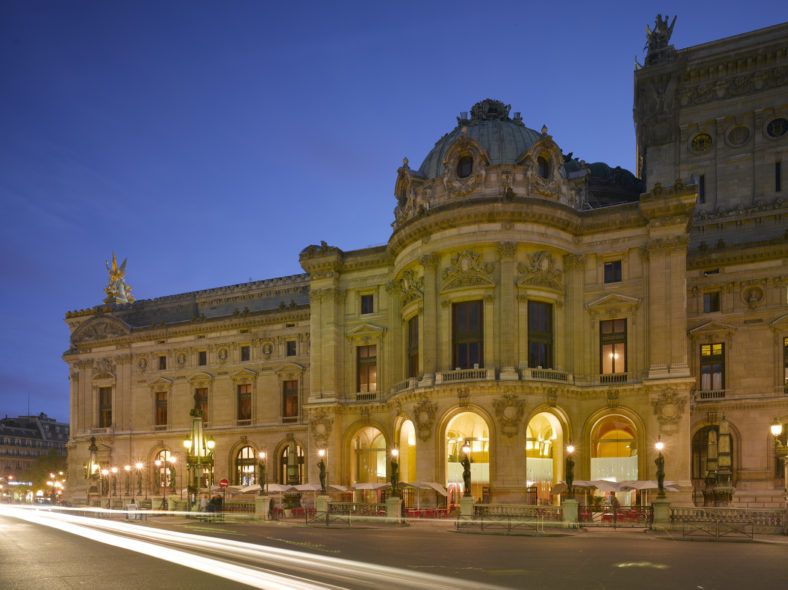 Women In Architecture: 10 Successful Female Architects You Should Know ...