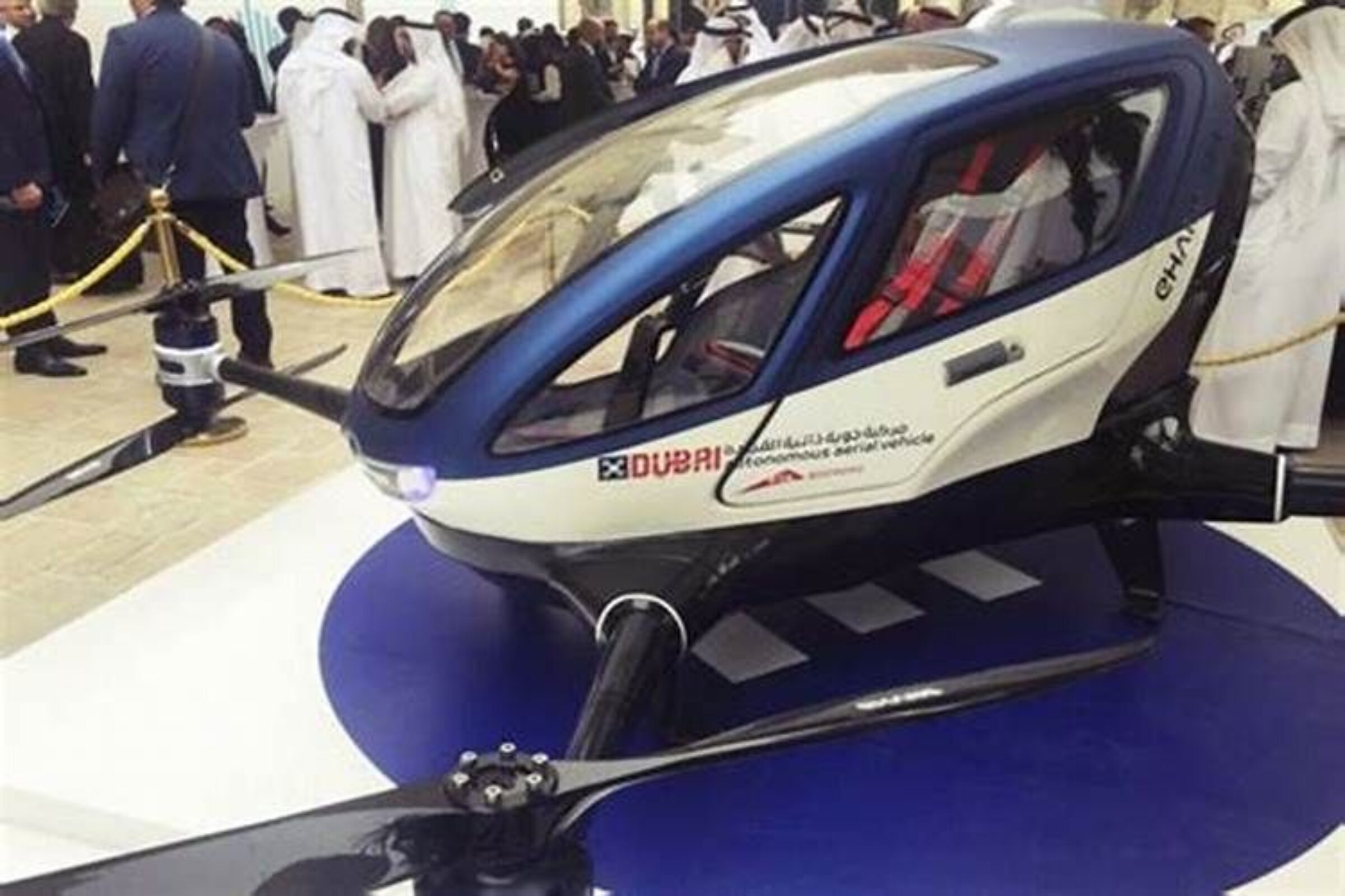 Dubai to launch the "Flying Car" in July 2017 - Arch2O.com