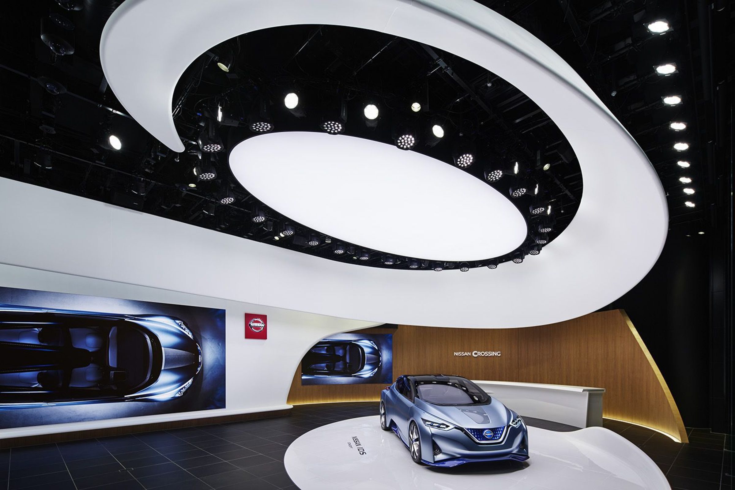 Nissan Crossing Experience Center | Eight Inc. - Arch2O.com