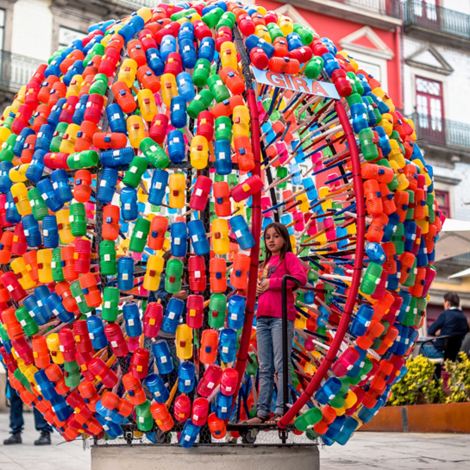 10 Colorful Installation Artworks That Turn the City into A Playground ...