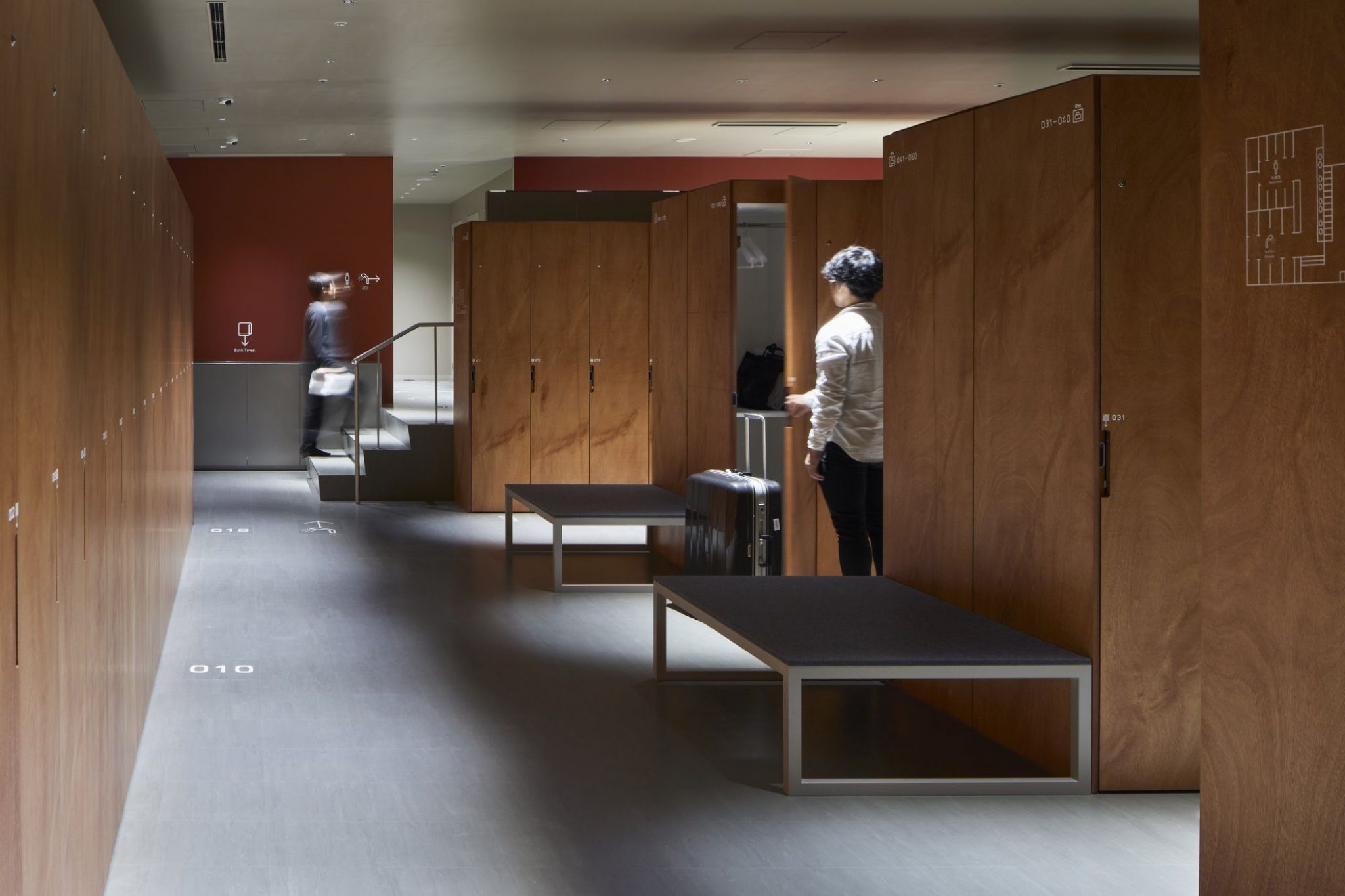 12 Things You Need to Know about Capsule Hotels - Arch2O.com