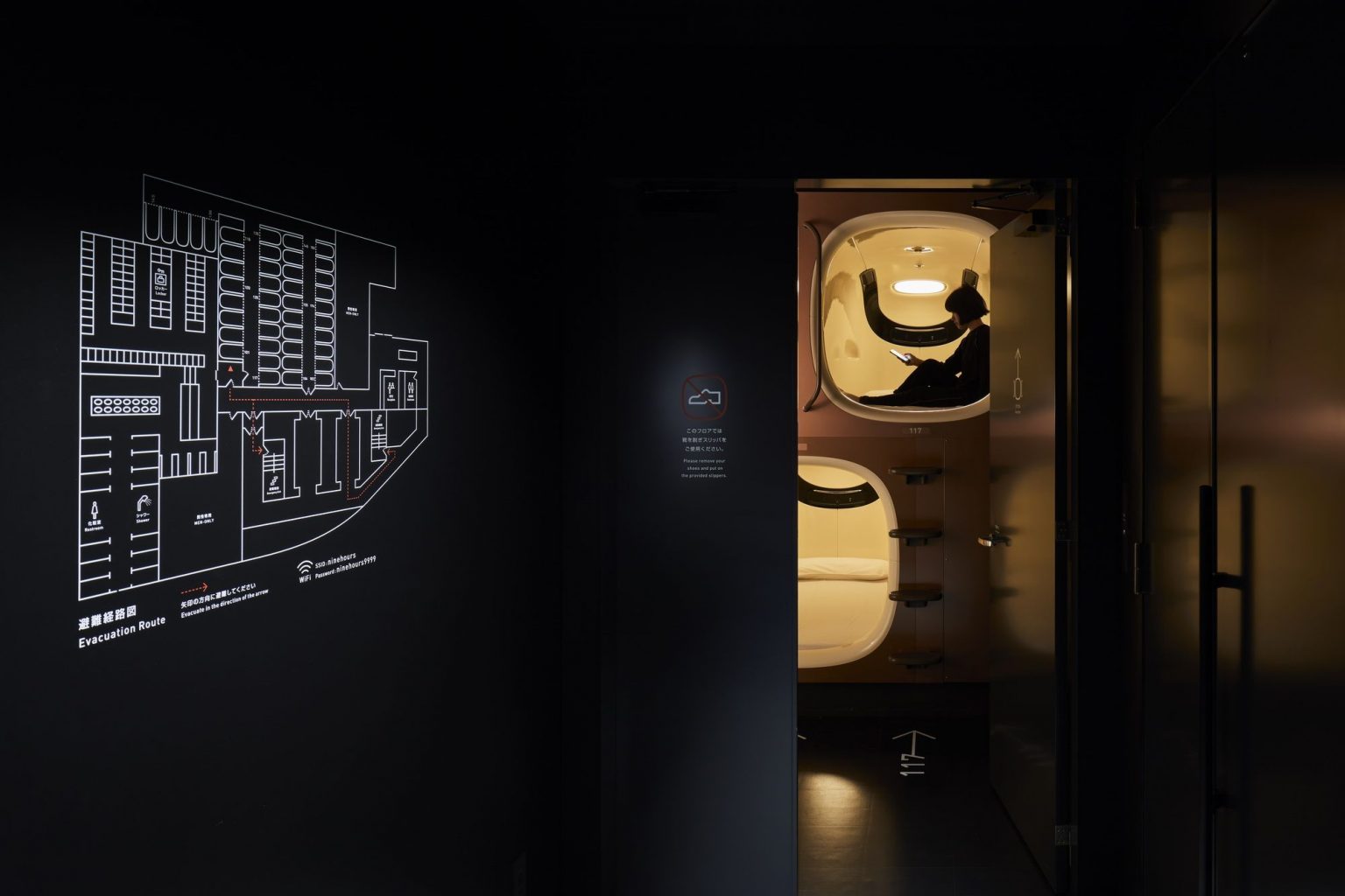 12 Things You Need to Know about Capsule Hotels - Arch2O.com