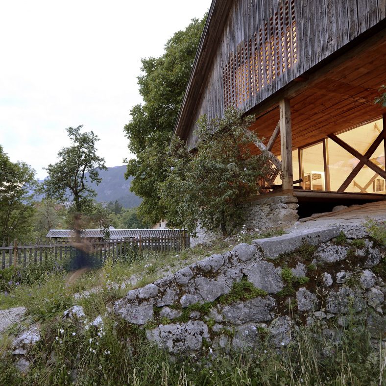 Alpine Barn to Loft Conversion | OFIS Architects - Arch2O.com