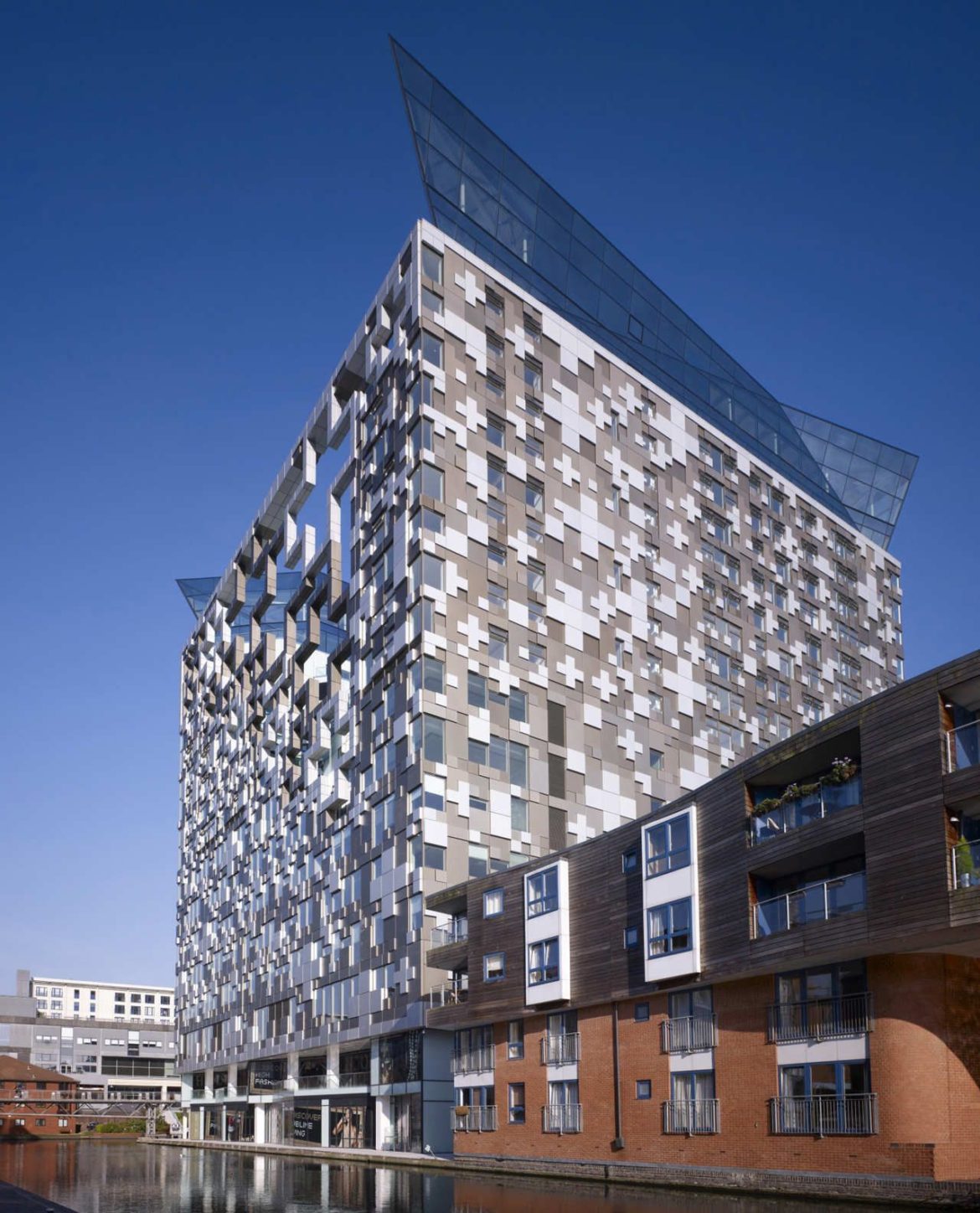 The Cube | Make Architects - Arch2O.com