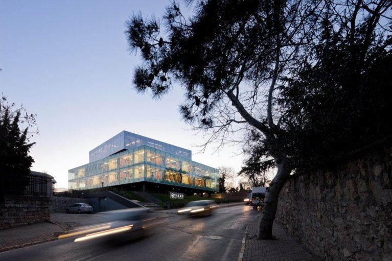 Vakko Headquarters and Power Media Center | REX - Arch2O.com