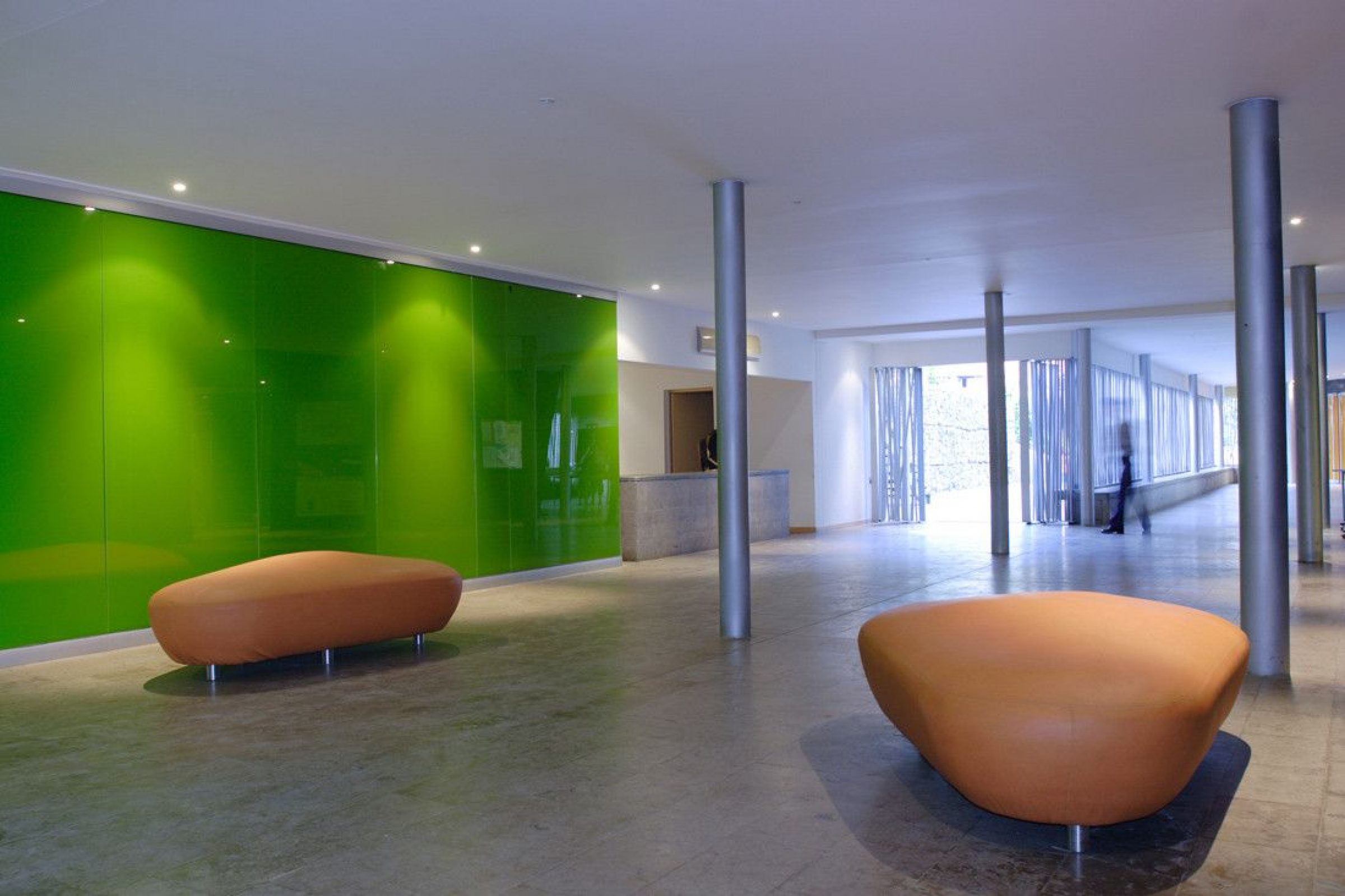 España Library | Giancarlo Mazzanti - Arch2O.com