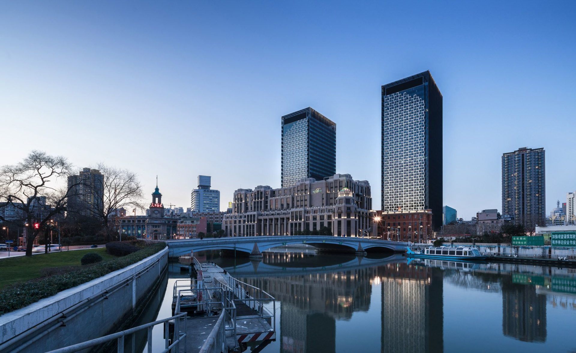 Shanghai Landmark Center | Aedas - Arch2O.com
