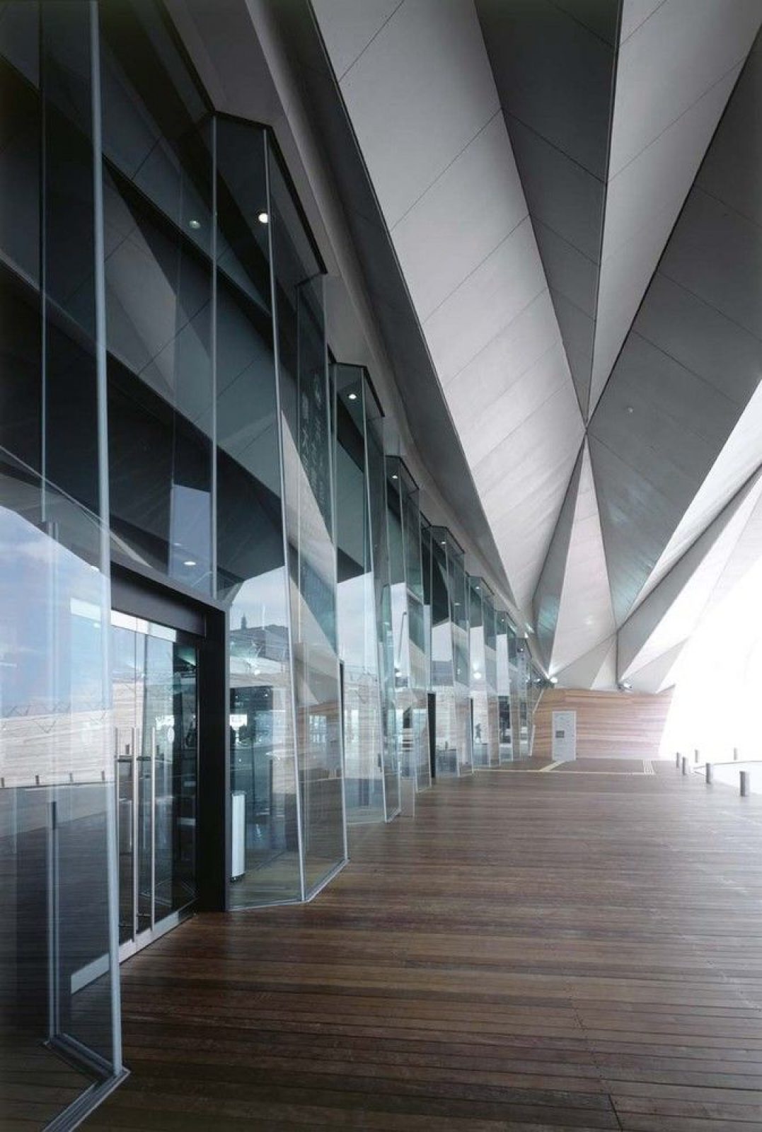 6 Unconventional Structure Systems and Their Outstanding Uses in ...