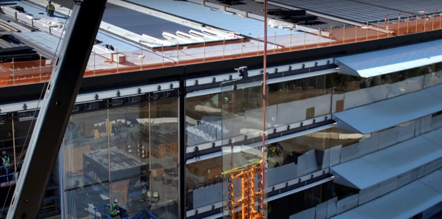 Giant Glass Doors and 755-Foot-Tunnel in Apple’s Recently Opened ...