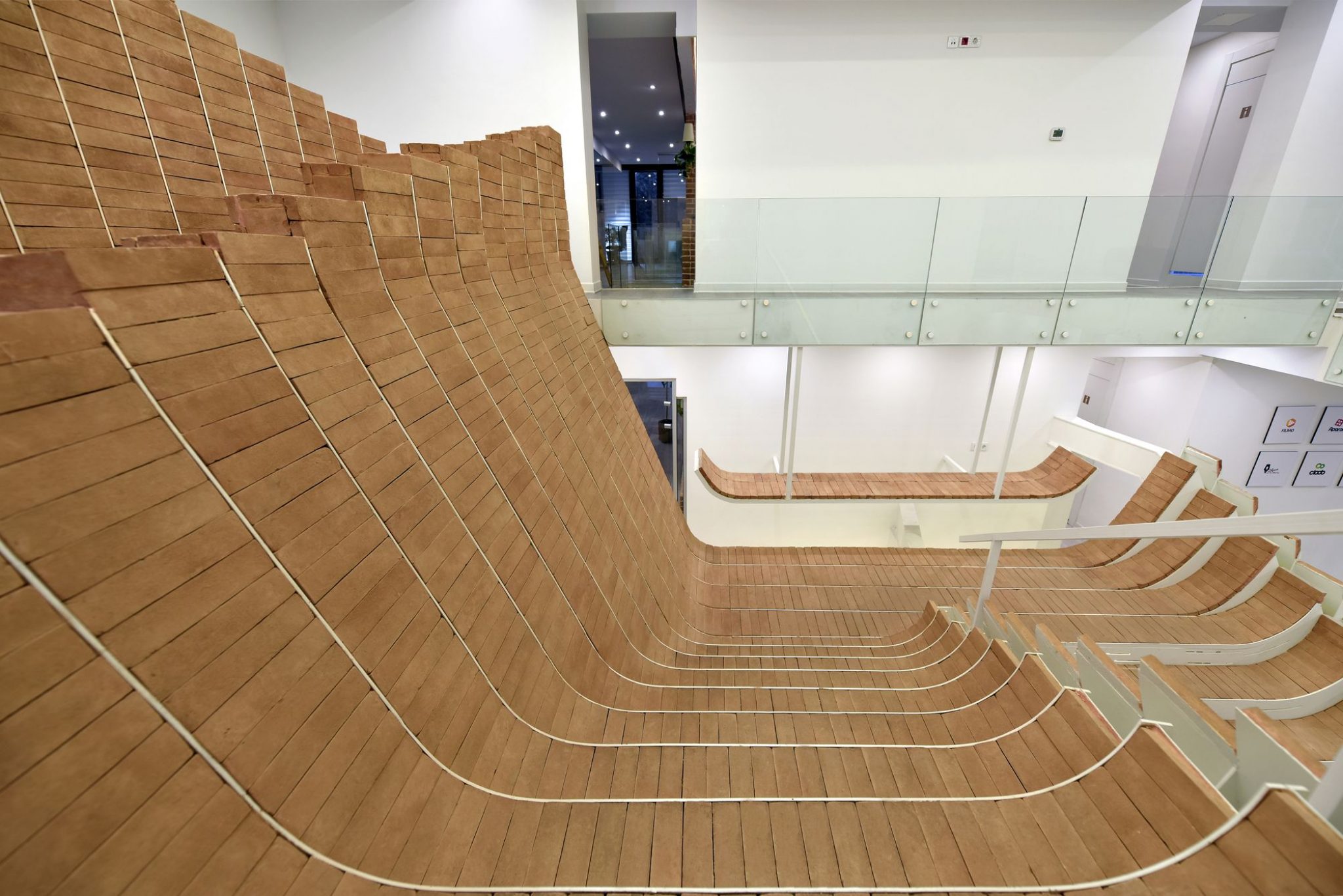 APARAT Headquarters | Qastic - Arch2O.com