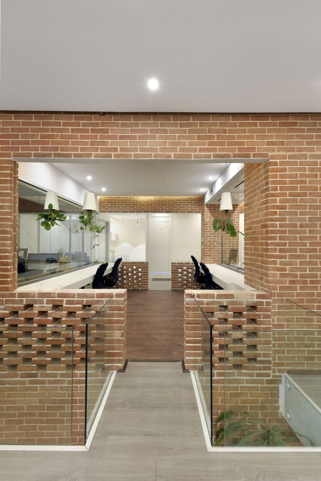 APARAT Headquarters | Qastic - Arch2O.com