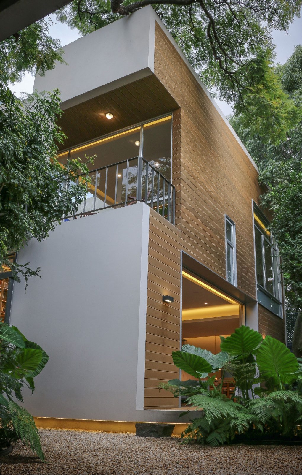 14 Sustainable Houses You Would Love to Live in - Arch2O.com