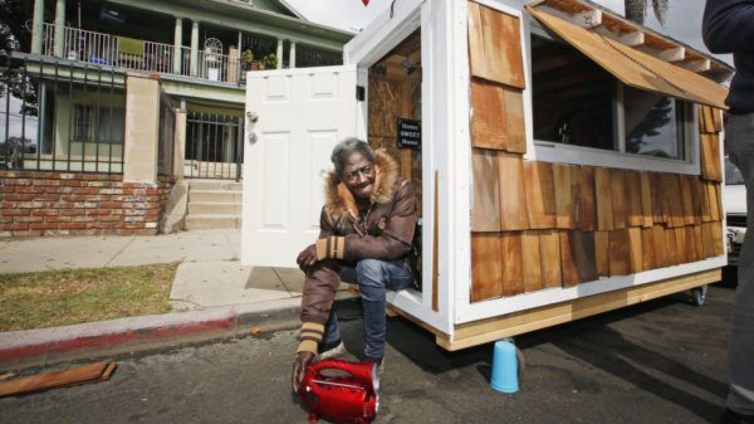 5 Innovative Homeless Shelters That Will Inspire You – Arch2O.com