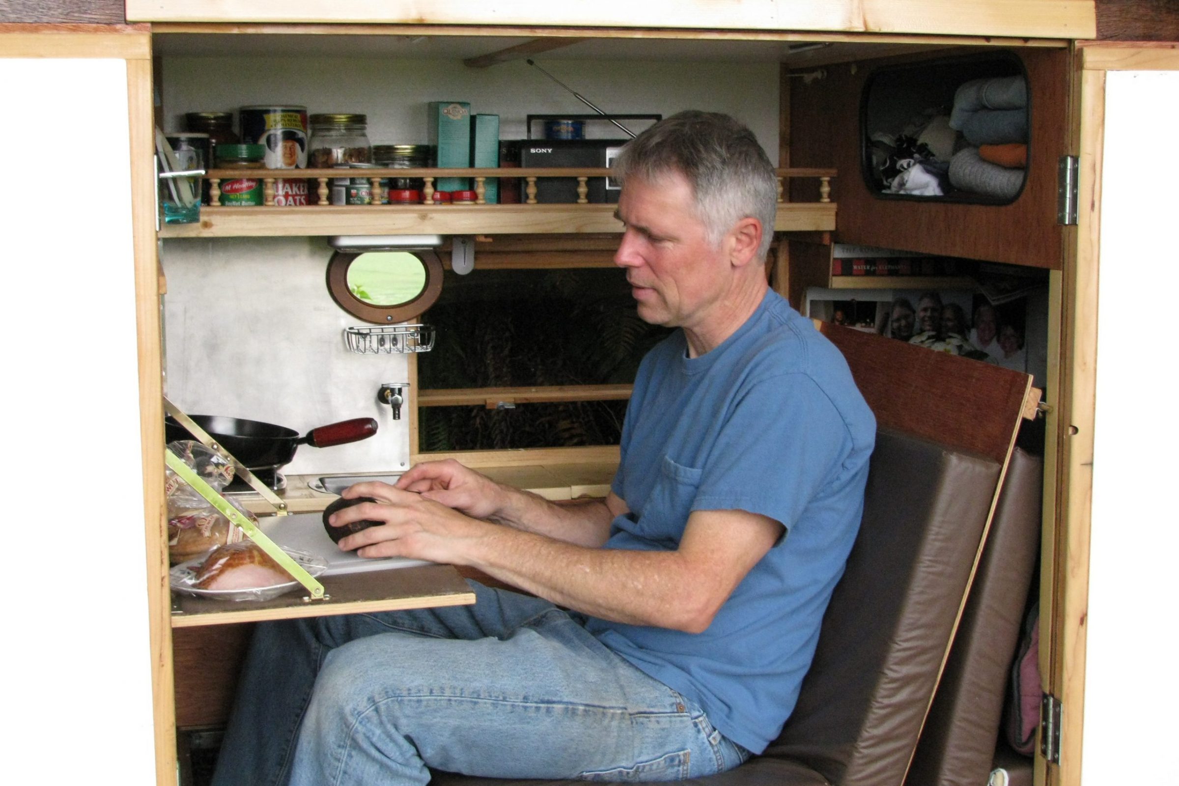 5 Innovative Homeless Shelters That Will Inspire You - Arch2O.com