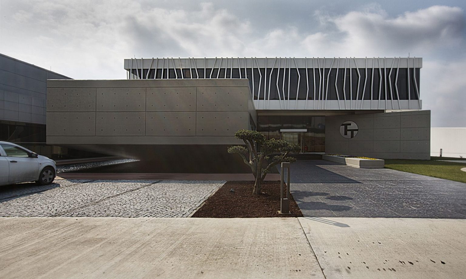 Taegutec Office Building | Tago Architects - Arch2O.com