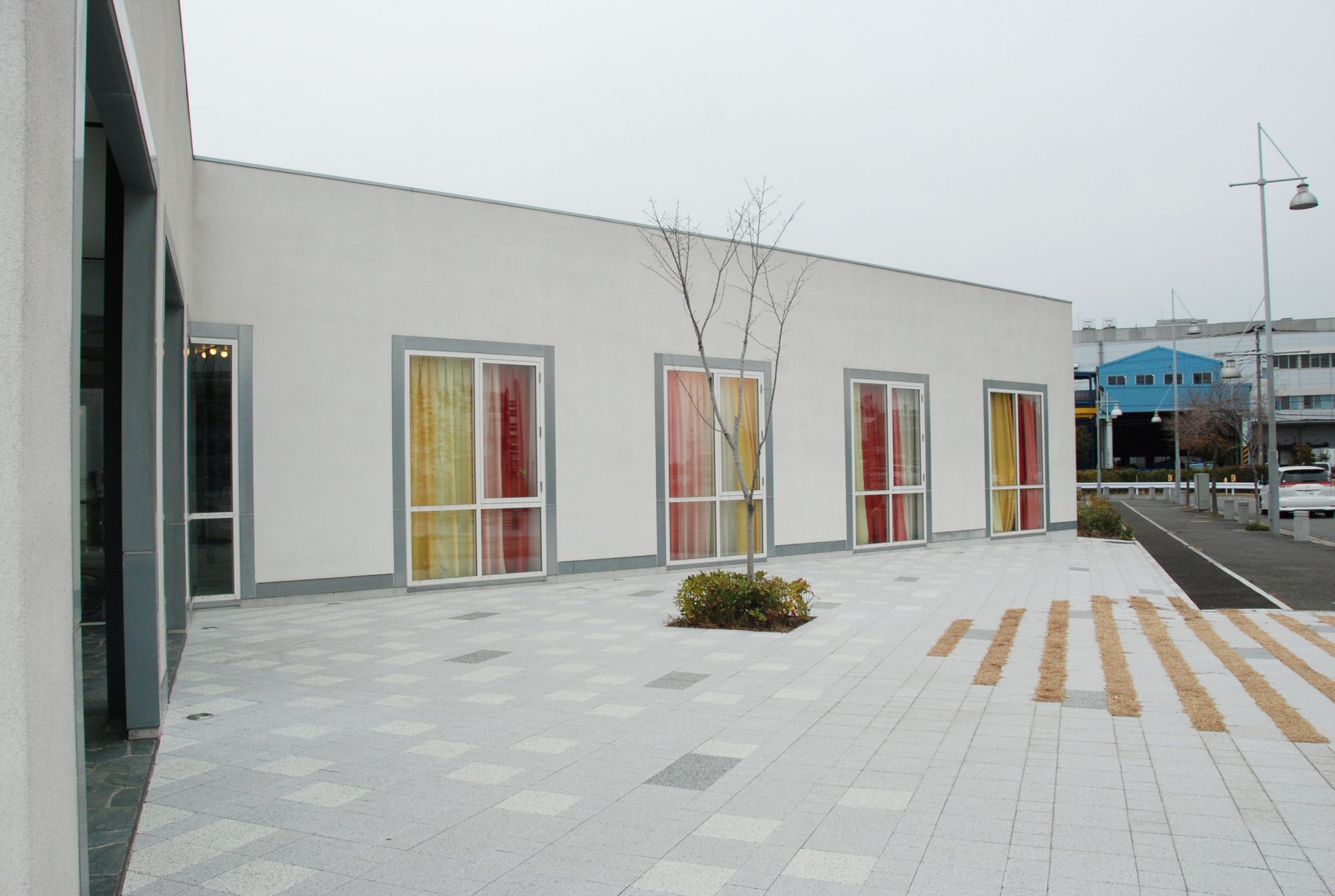 8 Various Applications of Shipping Container Architecture from Around ...
