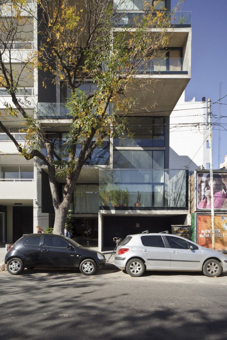 Building Dorrego 1711 | Dieguez Fridman - Arch2O.com
