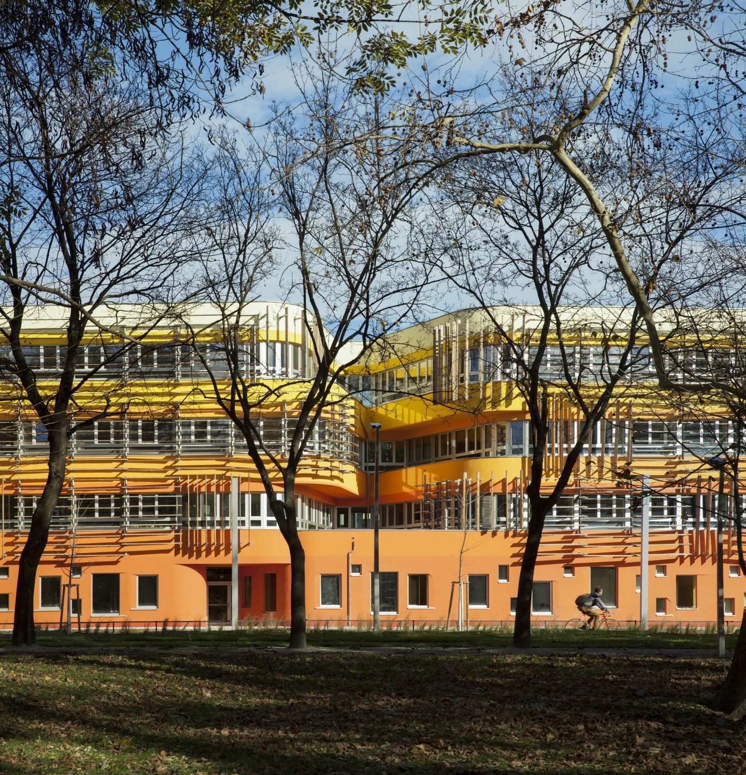 Departments Of Law And Central Administration | CRAB Studio - Arch2O.com