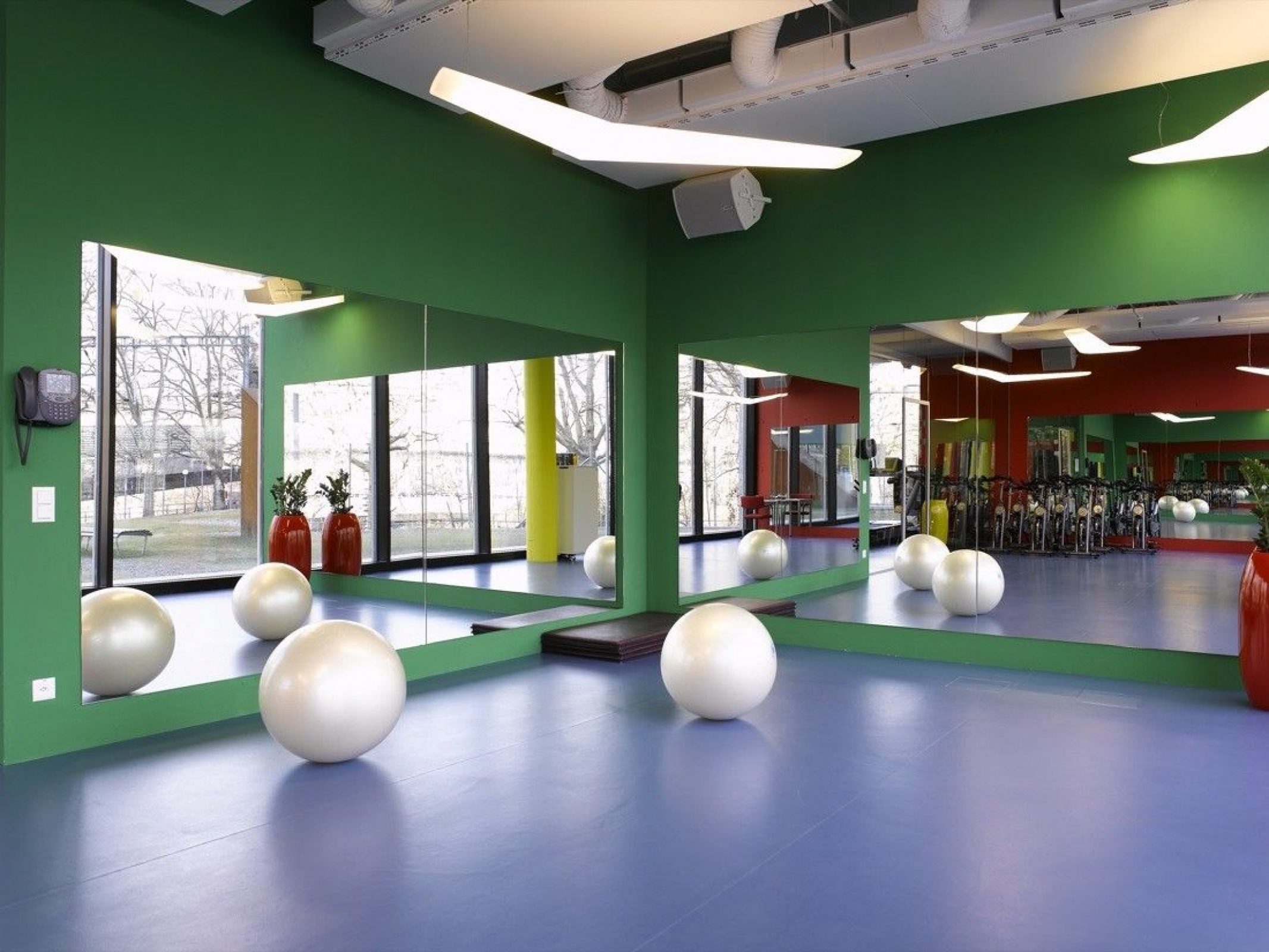 Google Engineering Hub | Camenzind Evolution - Arch2O.com