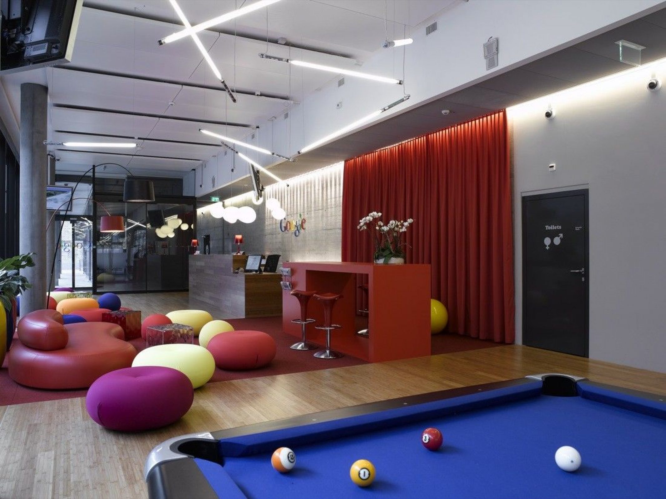 Google Engineering Hub | Camenzind Evolution - Arch2O.com