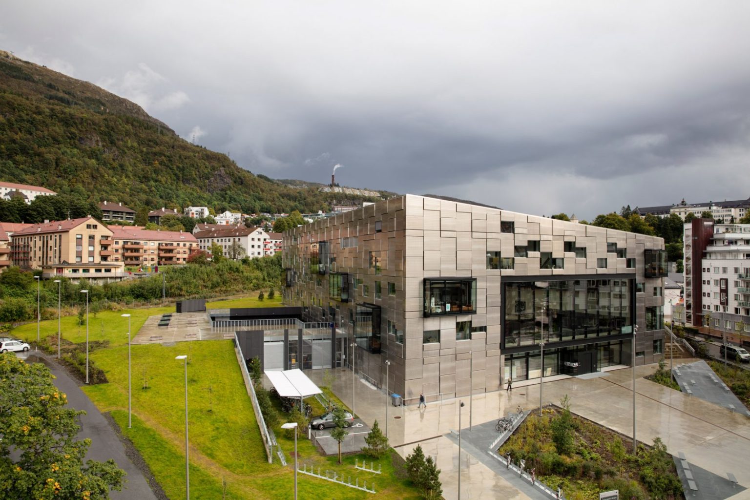 Snohetta Completes Art School Building at Bergen Transforming Its ...
