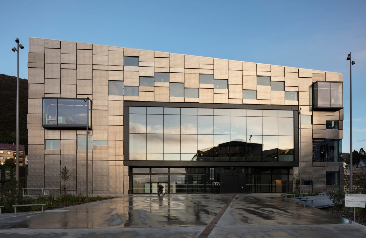 Snohetta Completes Art School Building at Bergen Transforming Its ...