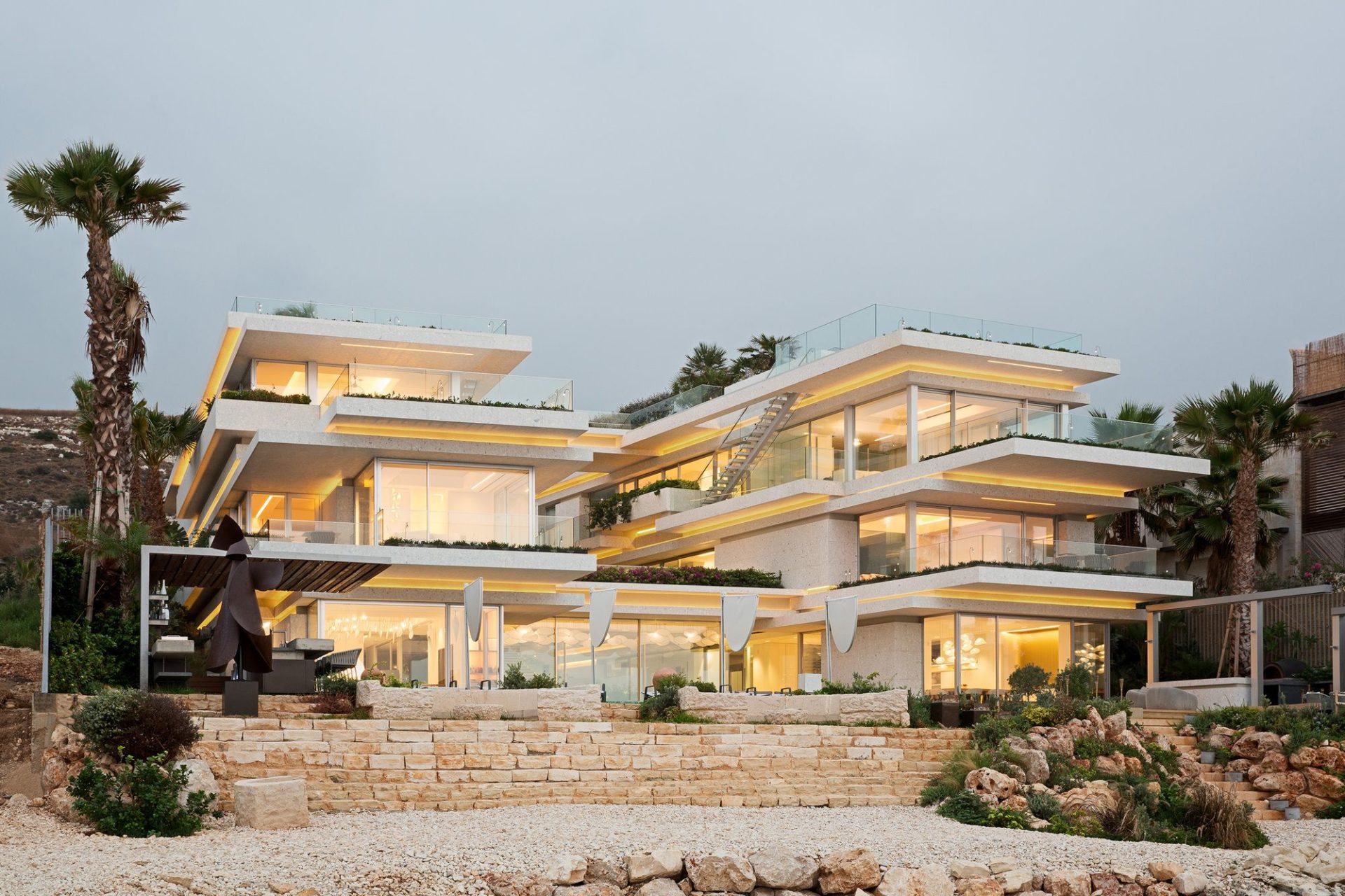 Villa Kali | BLANKPAGE Architects + Karim Nader Studio - Arch2O.com