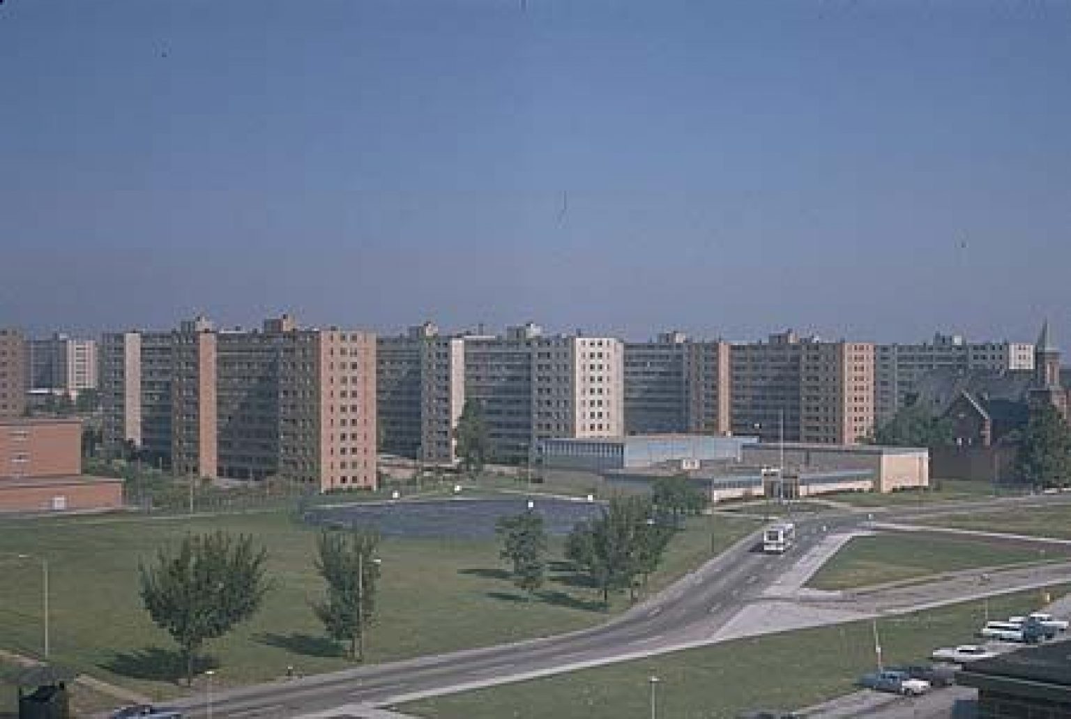 World’s 3 Utterly Unsuccessful Public Housing Projects: What Not to Do ...