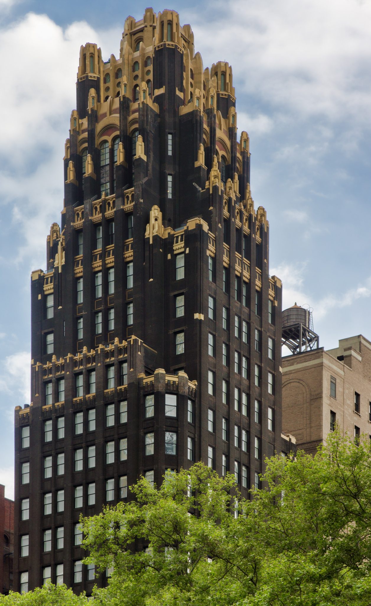 The 10 Most Fascinating Art Deco Buildings You Need To Know - Arch2O.com