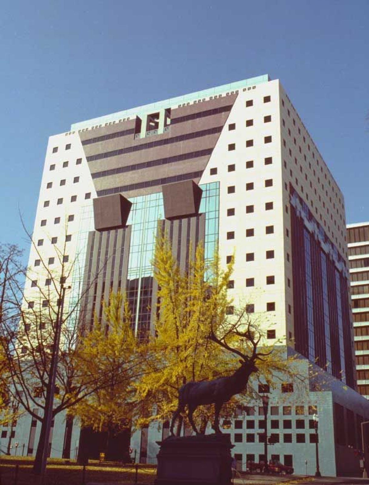 6 Architecture Icons That Define Postmodernism from the 20th Century ...