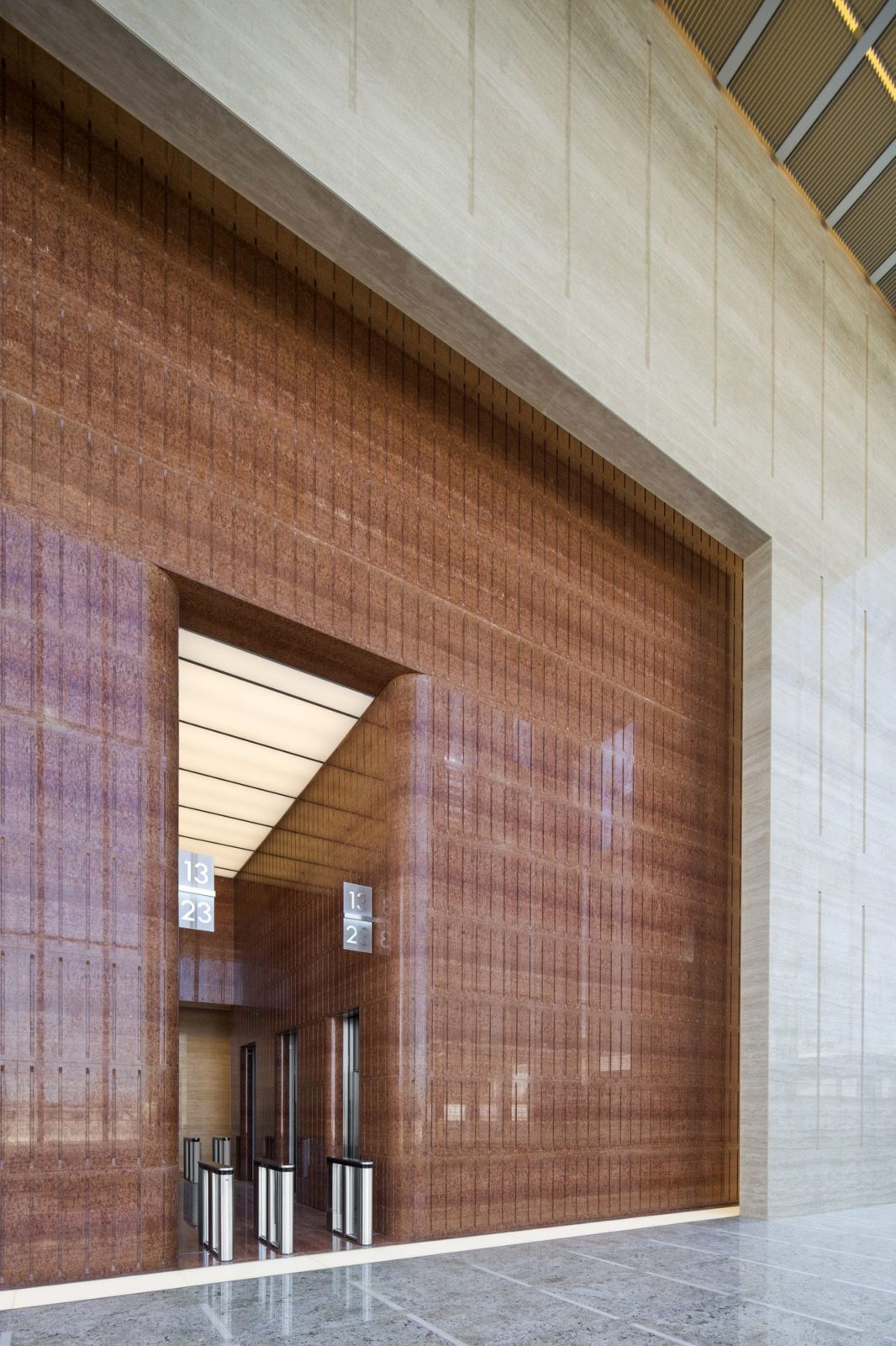 Al Hilal Bank Office Tower | Goettsch Partners - Arch2O.com