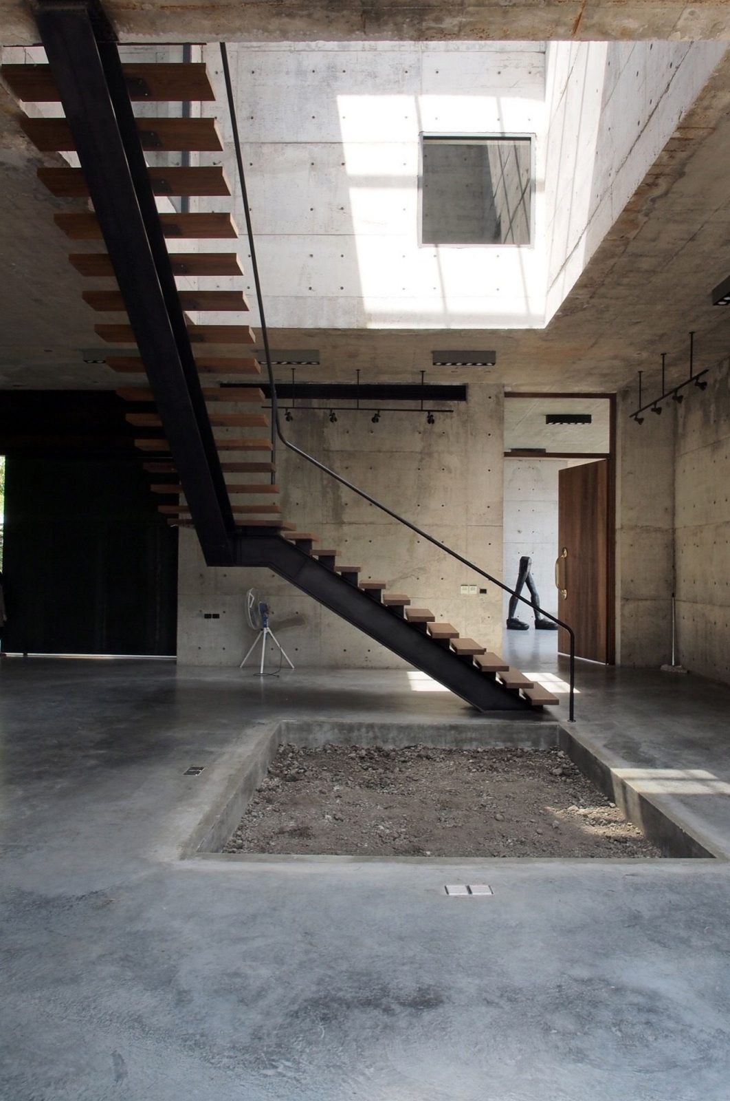 Bangkok Concrete Studio + Gallery | ASWA - Arch2O.com