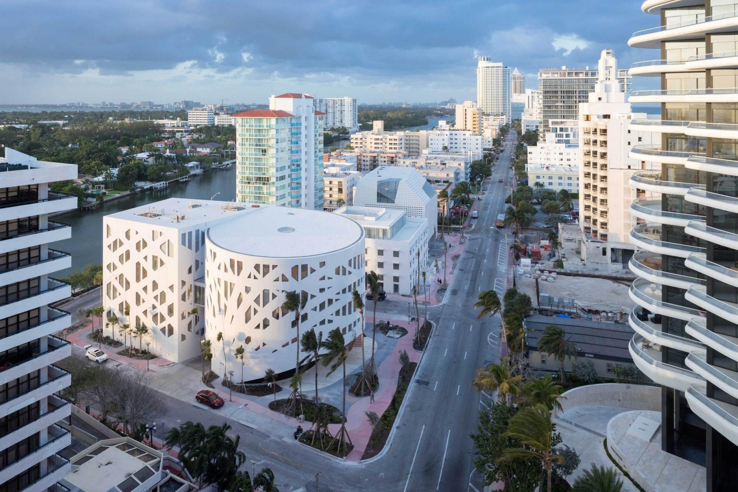 Faena Miami Forum | OMA - Arch2O.com