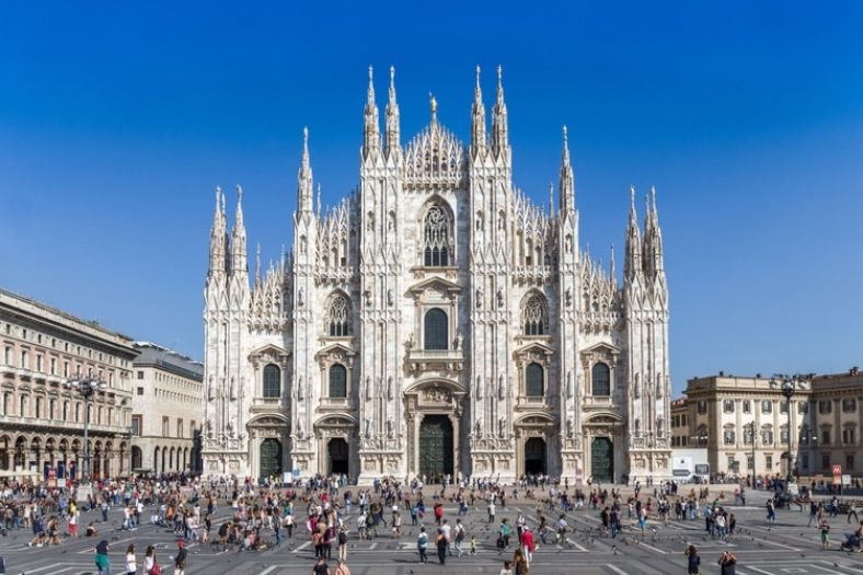 Gothic Architecture: 9 Iconic Cathedrals from the Depths of History ...