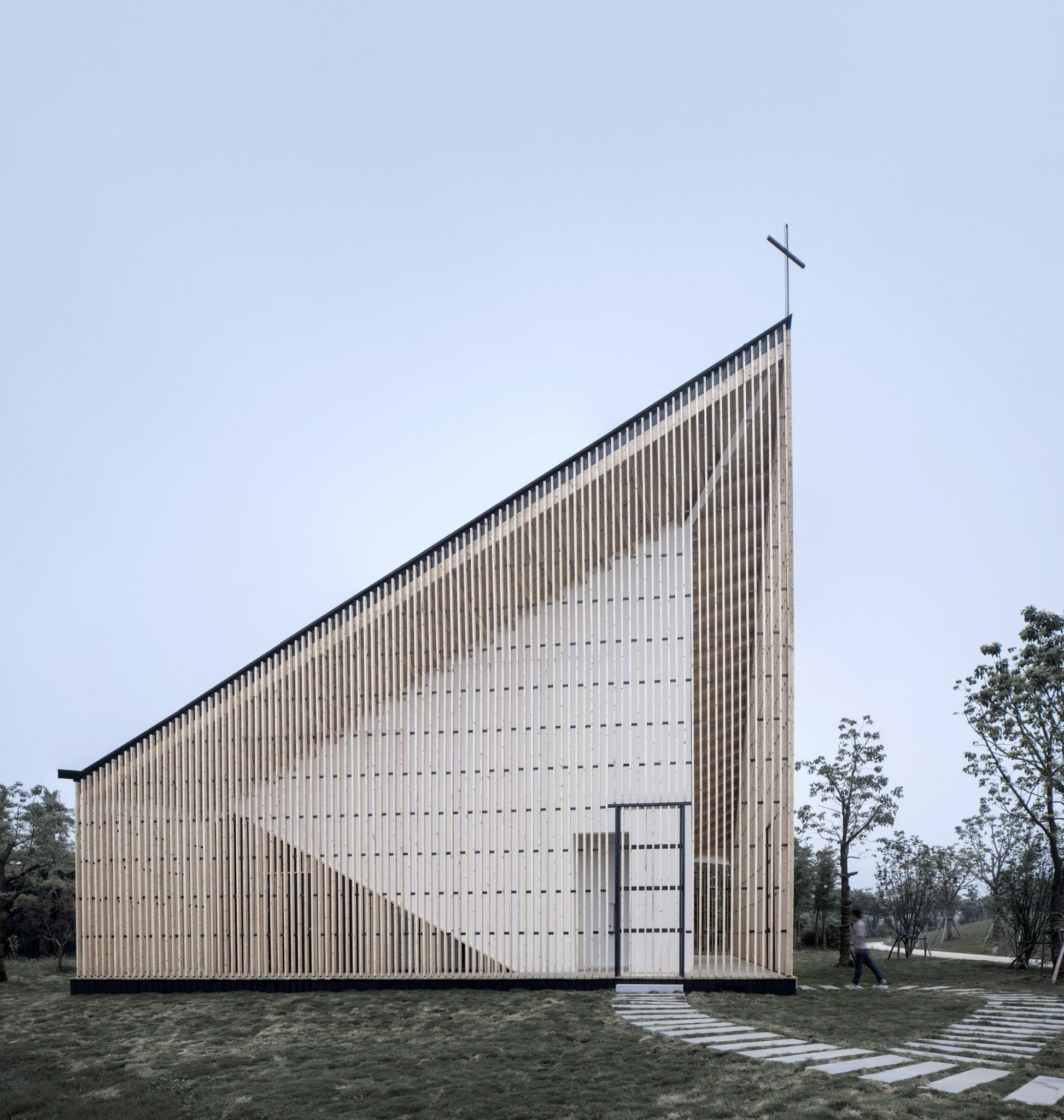 Nanjing Wanjing Garden Chapel | AZL Architects - Arch2O.com