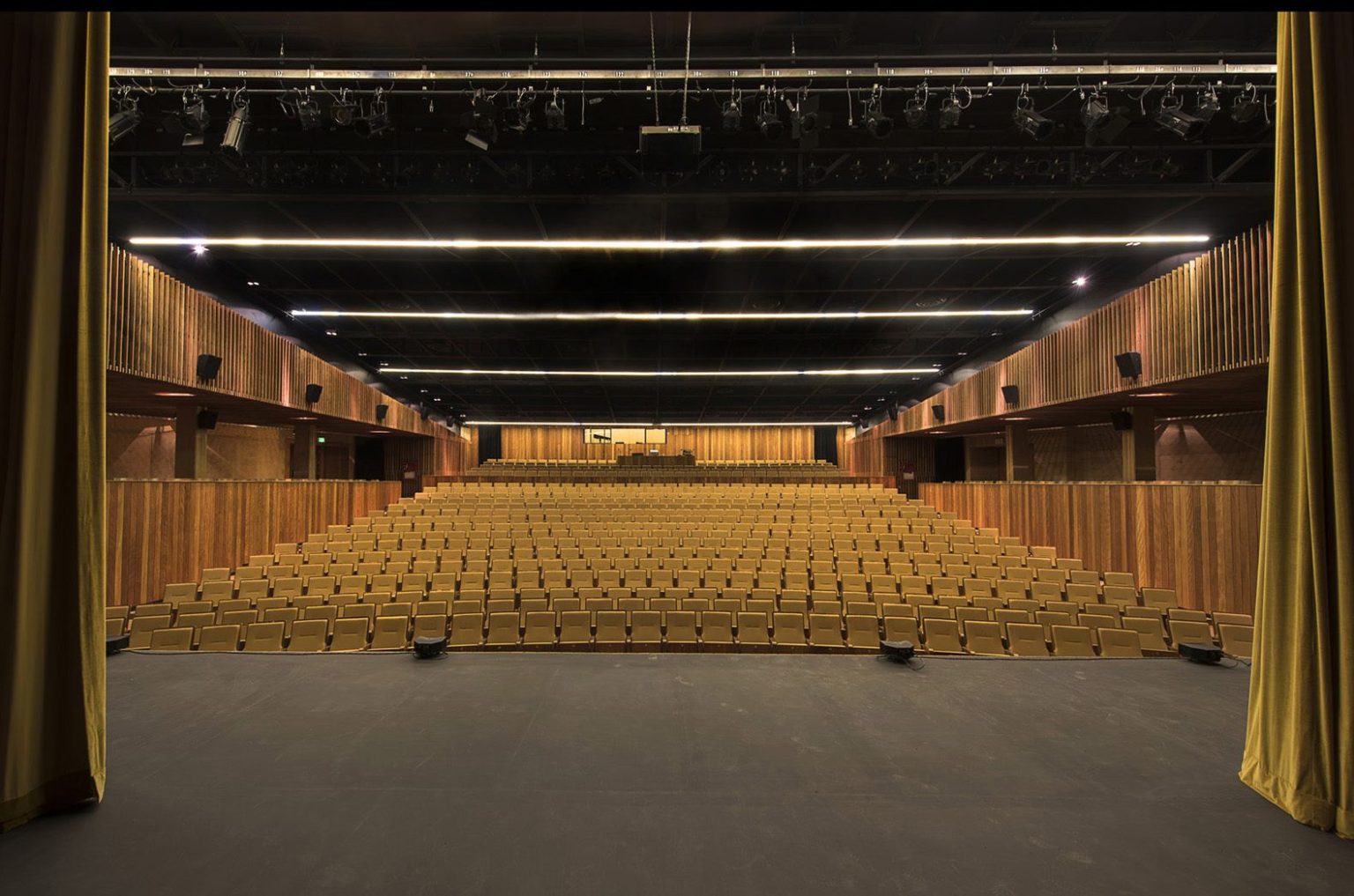 Teopanzolco Cultural Center | Isaac Broid + PRODUCTORA - Arch2O.com